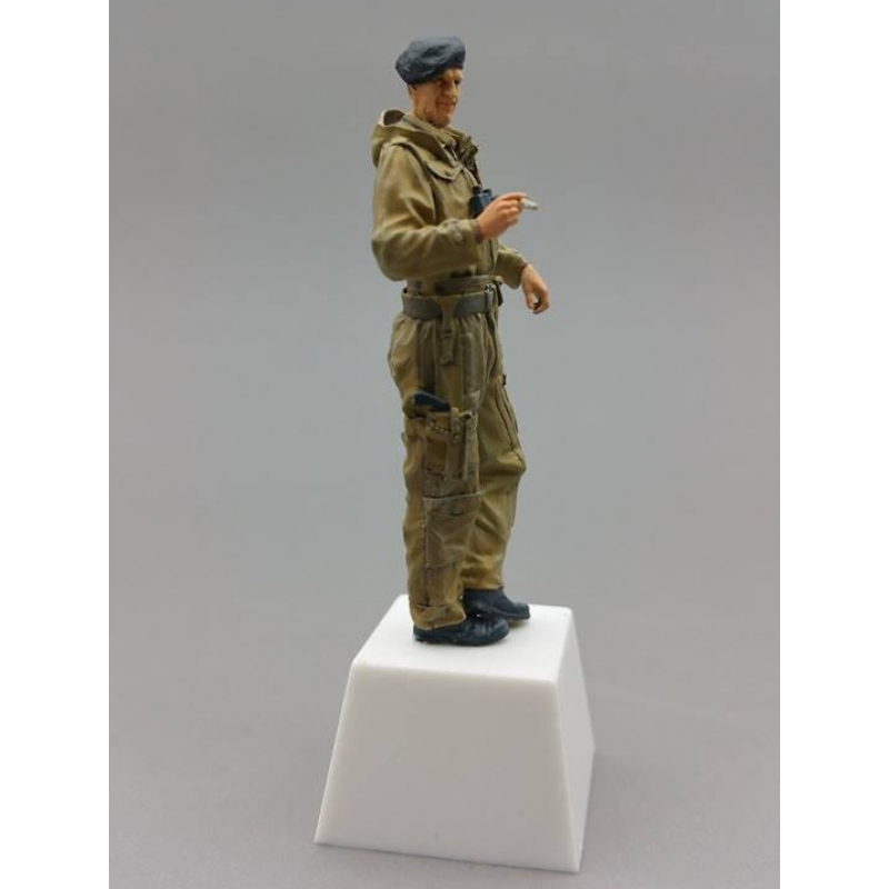 Amusing Hobby 35A013 - 1/35 Super Conqueror (Limited Edition)
