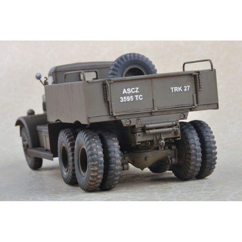 I Love Kit 63501 1/35 US M19 Tank Transporter w. Hard Top Cab