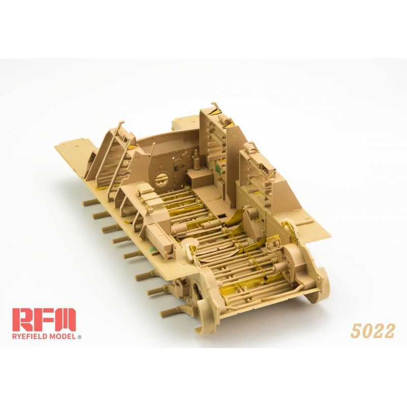 Rye Field Model RM-5022 - 1/35 Jagdpanther G2 w. Full Interior