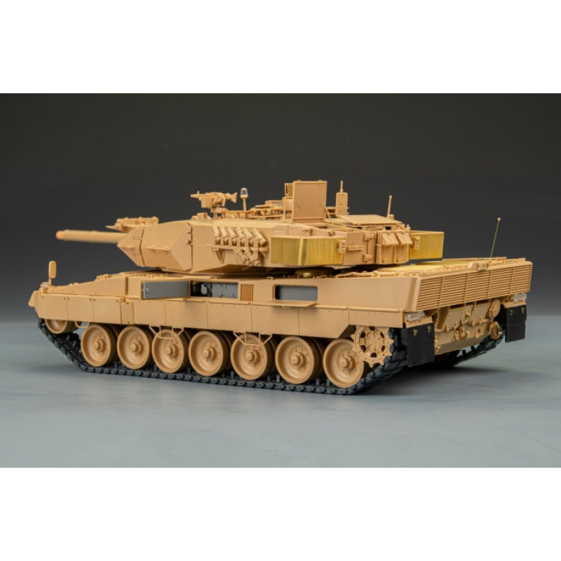 Rye Field Model RM-5066 - 1/35 Leopard 2A6 MBT w. Full Interior