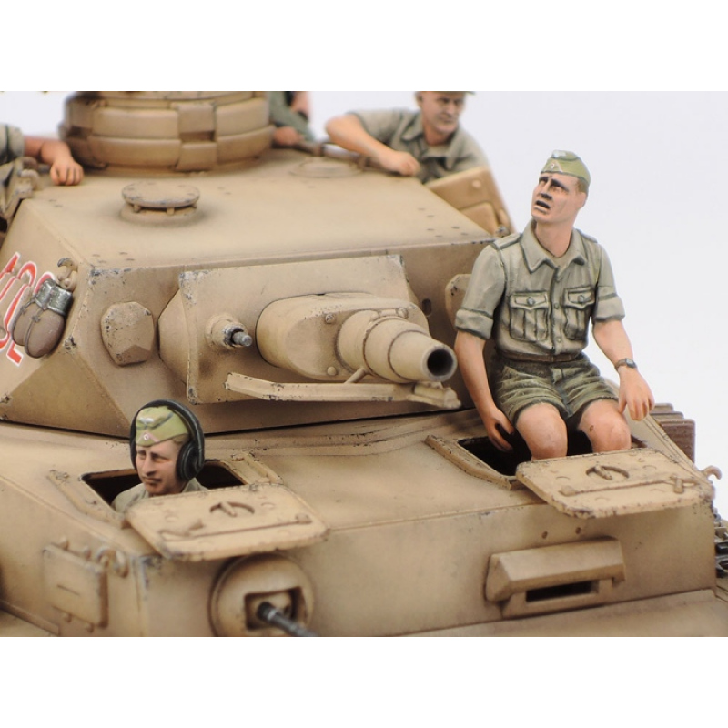 Tamiya 25208 - 1/35 Pz.Kpfw.IV Ausf.F & Motorcycle Set 'North Africa'