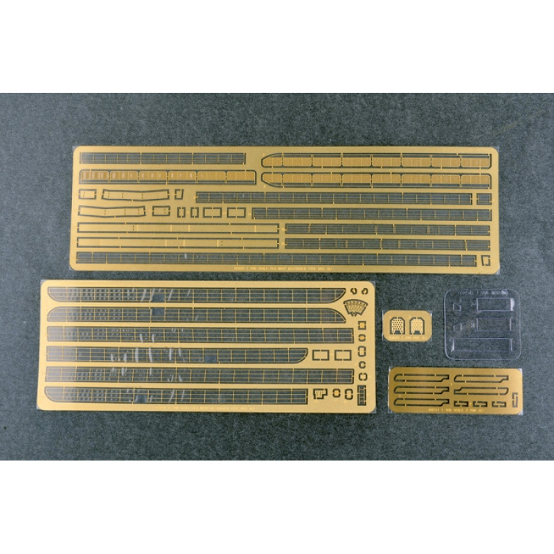 Trumpeter 03620 - 1/200 PLA Navy Type 055 Destroyer