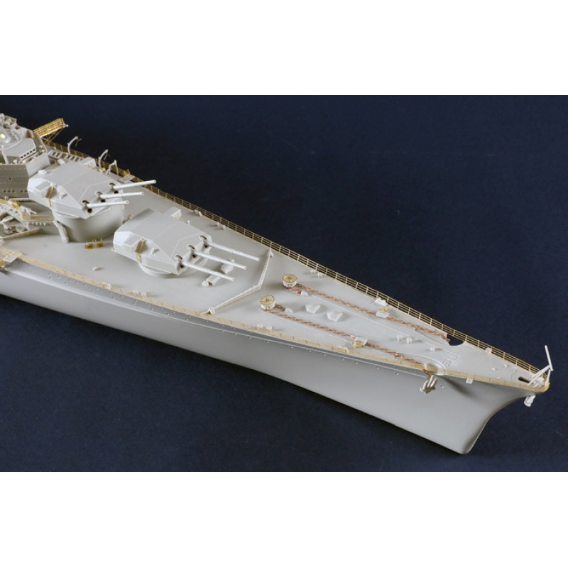 Trumpeter 05361 - 1/350 German Scharnhorst Battleship