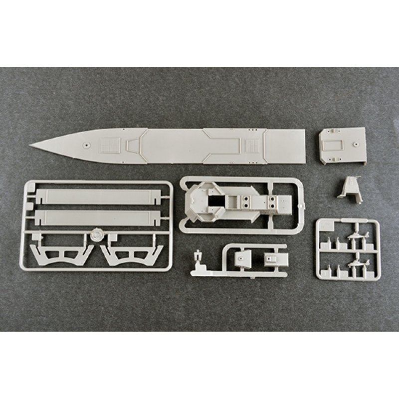 Trumpeter 06729 - 1/700 PLA Navy Type 055 Destroyer